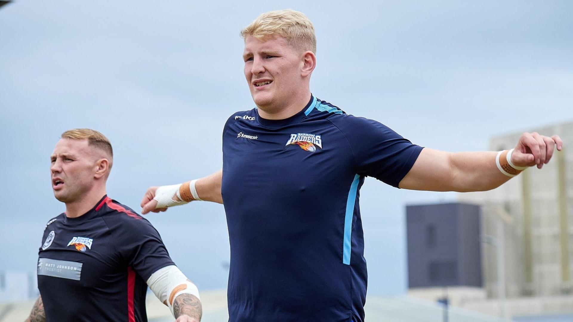 Charlie Emslie signs two-year extension | Barrow Raiders